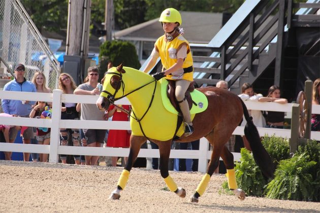 Pony Hunt Teams: A Crowd Favorite at Devon 2019 - The Plaid Horse Magazine