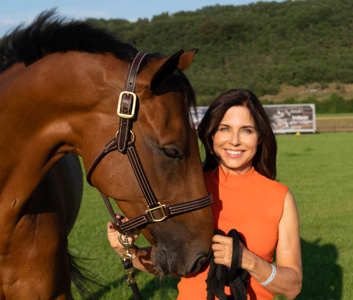 Laura Hite: The Amateur Winning in the Grand Prix Jumpers - The Plaid ...