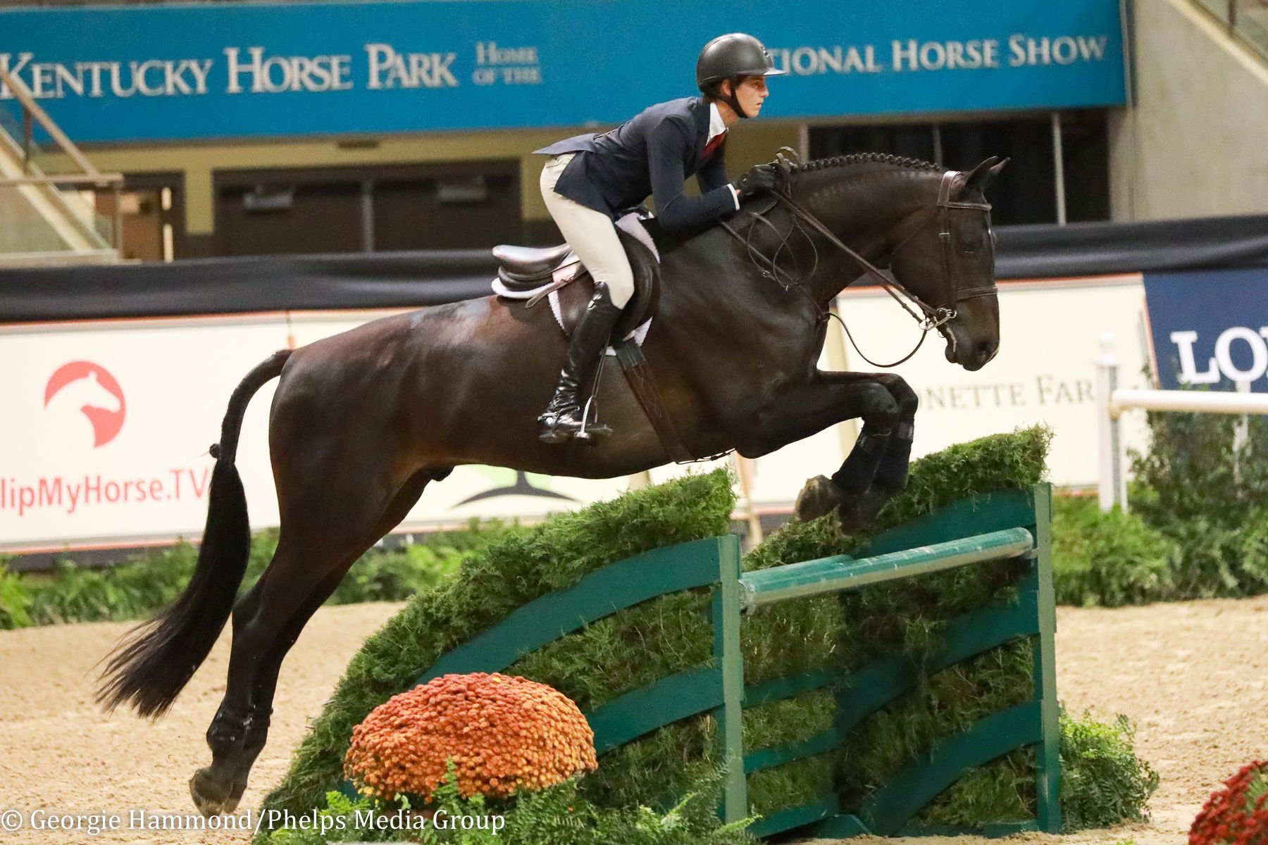 Dominic Gibbs Hoists Winning Title at 2020 ASPCA Maclay National ...