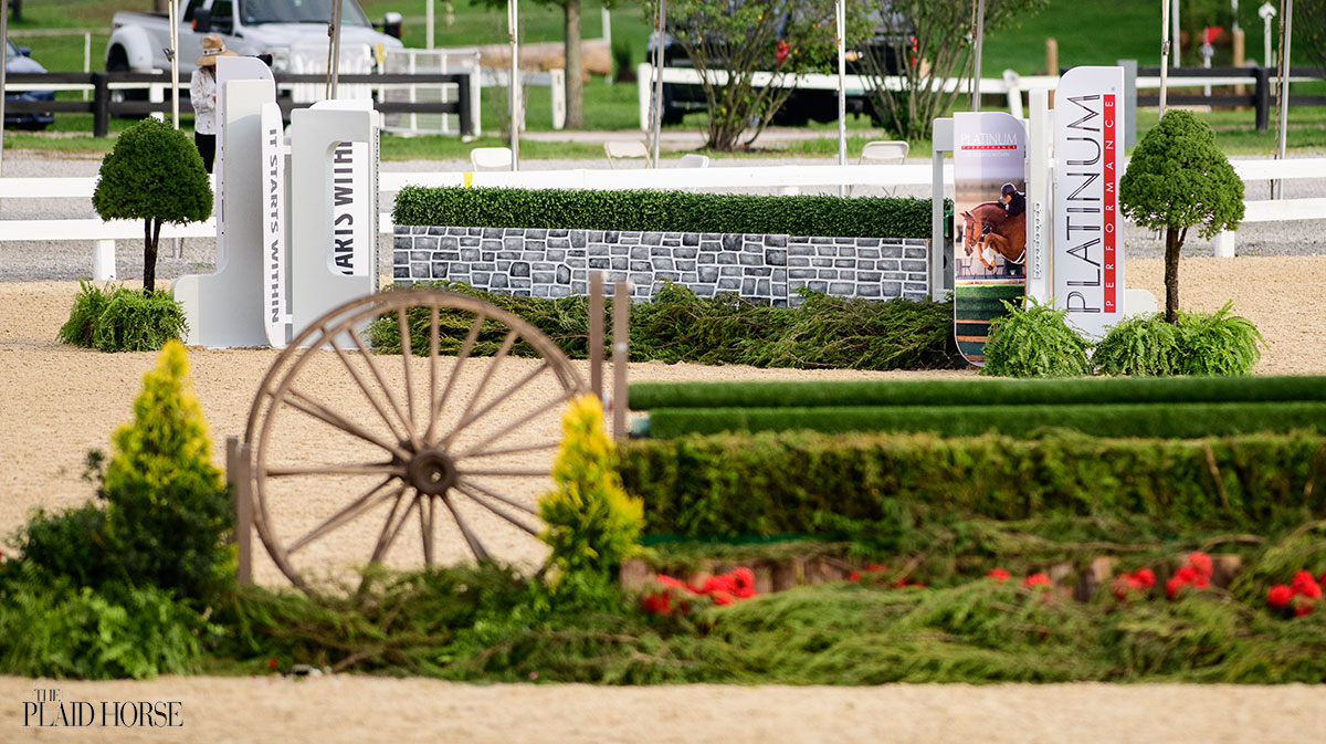 A Look Behind the Scenes of the Derby Finals Handy Round with Course ...