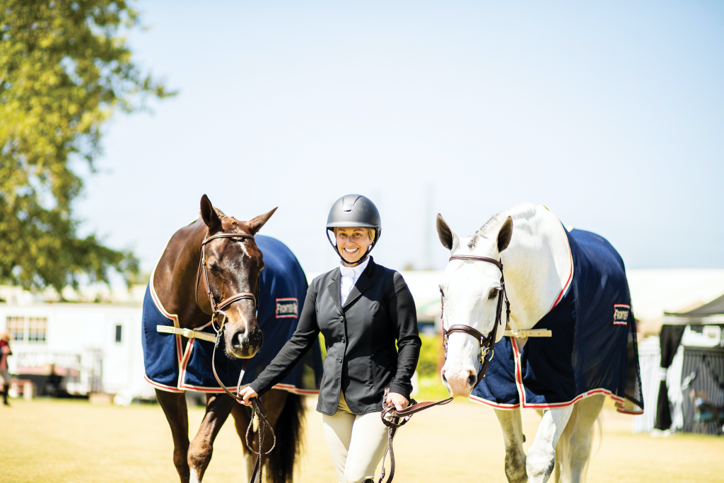 Glenda Monkarsh: Chasing Her Hunter Dreams Despite Partial Blindness ...