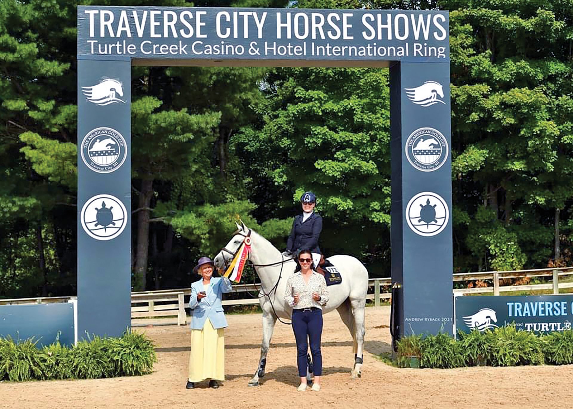 Five Strides With: Elite Girl - The Plaid Horse Magazine