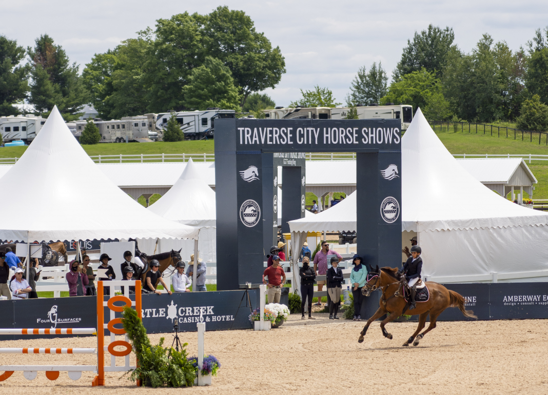 Horse Show Food Guide: Traverse City Horse Shows - The Plaid Horse Magazine