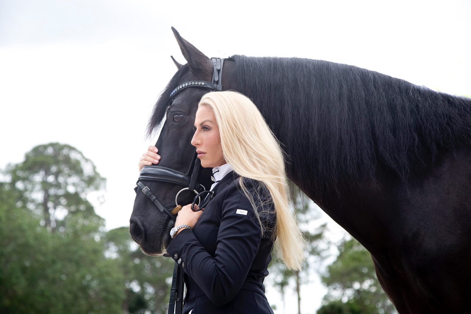 Amina Sade' Bursese: Living Her Fairy Tale - The Plaid Horse Magazine