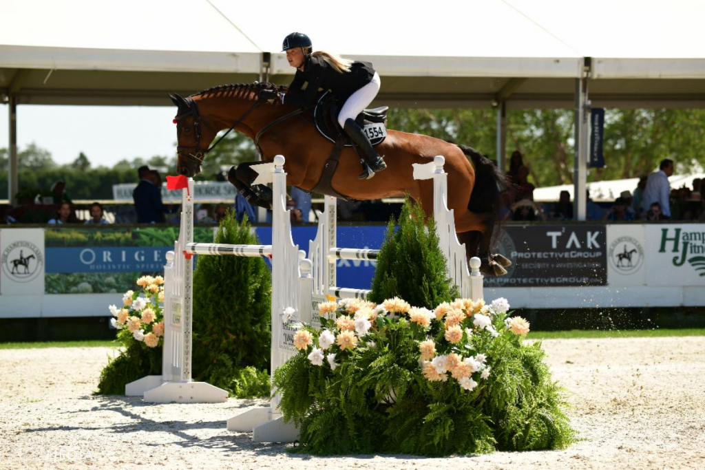 Kristen Vanderveen Takes Top Honors in $37,000 Hampton Classic Speed ...