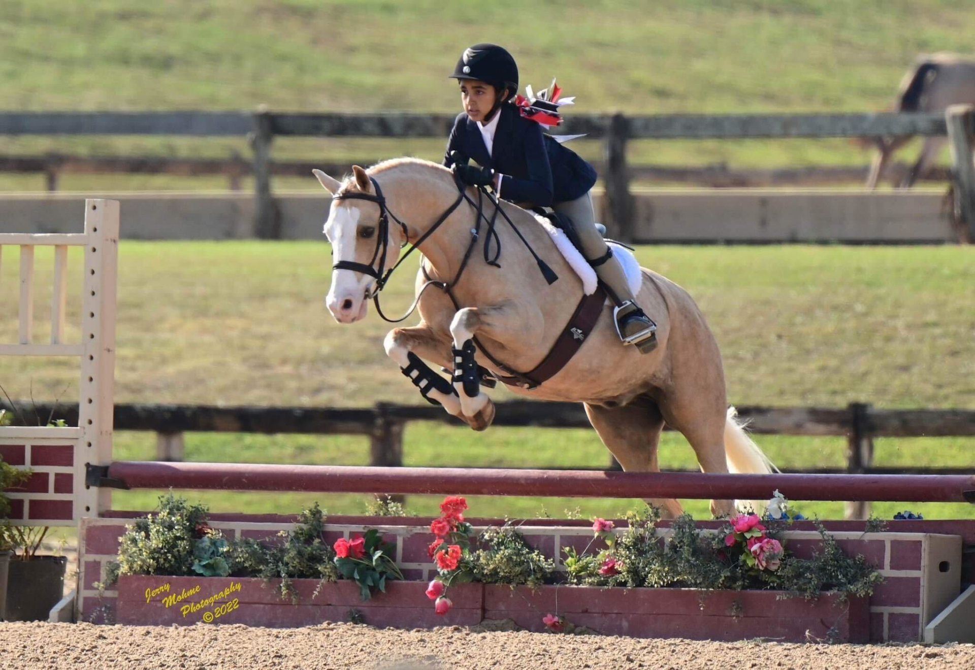 Neveah Barraza: From First Ride to USEF Pony Finals in Three Years ...