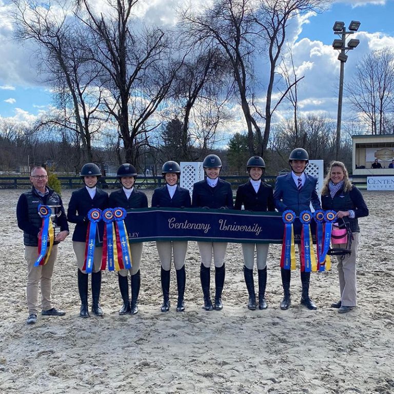 Intercollegiate Riding Has More Benefits Than You Think - The Plaid ...