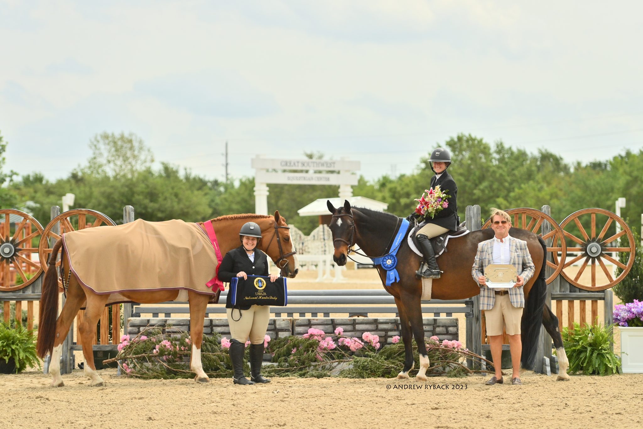 Nada Wise and Mindy Coretz Claim Hunter Derby Victories at Pin Oak ...
