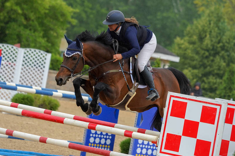 Sovereign and Lisa Goldman-Smolen Lock In $50,000 Finish Line Grand ...