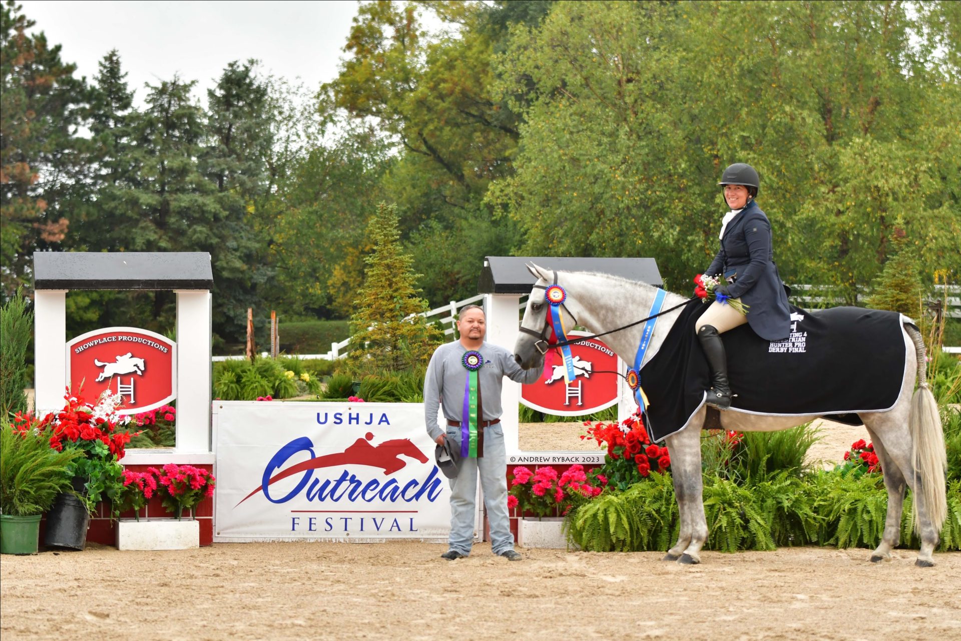 Showplace Productions and Marketing4Equestrians Present the 2023 IHJA B ...