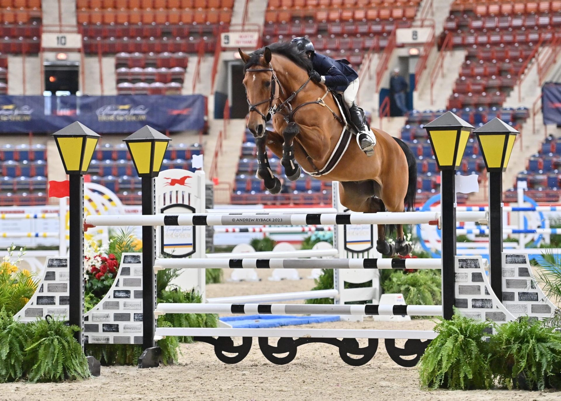 Caitlin Boyle with Liza and Jimmy Torano with Kochio Z Take Open Jumper ...