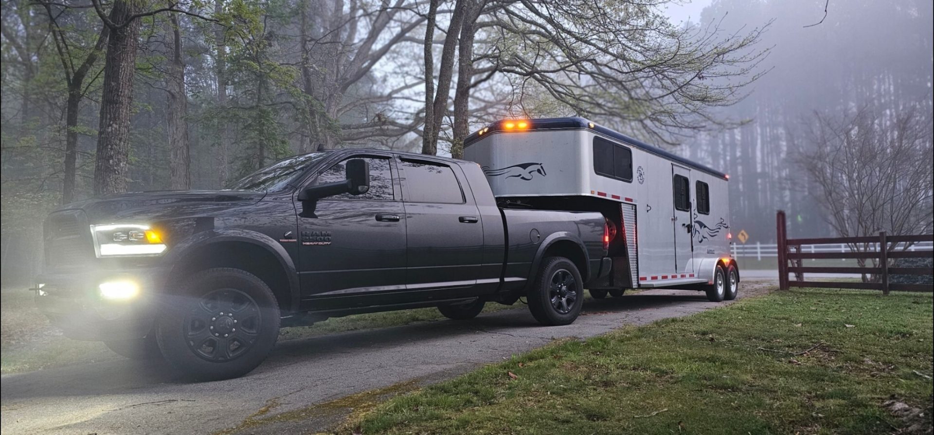 In the Spotlight: Double D Trailers - The Plaid Horse Magazine