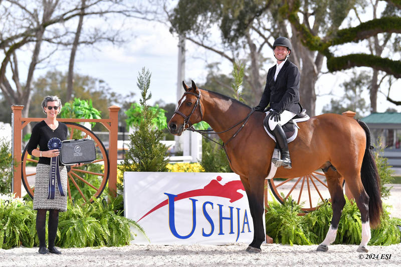 Sam Meadows Seizes Win in $5,000 USHJA National Hunter Derby - The ...