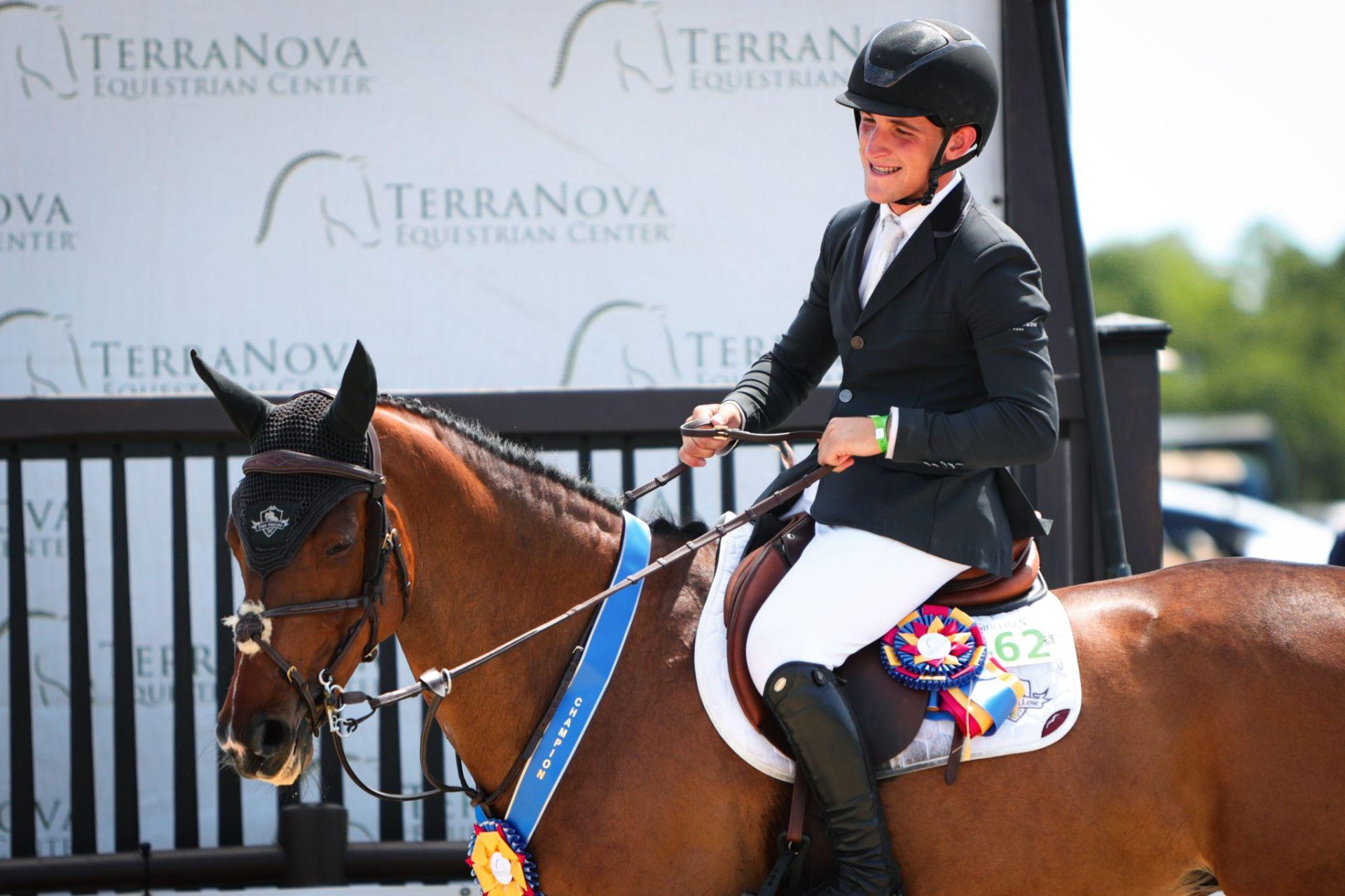 Sade de Rialfo Z and Daniel Geaney Secure the Win in the $20,000 ...