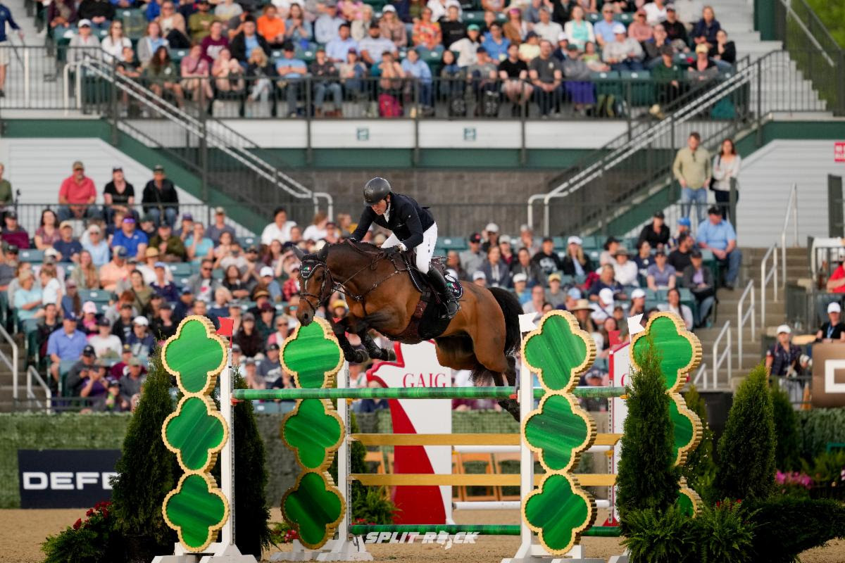 Casturano and Swail Fly to Victory in $225,000 Kentucky CSI4 ...