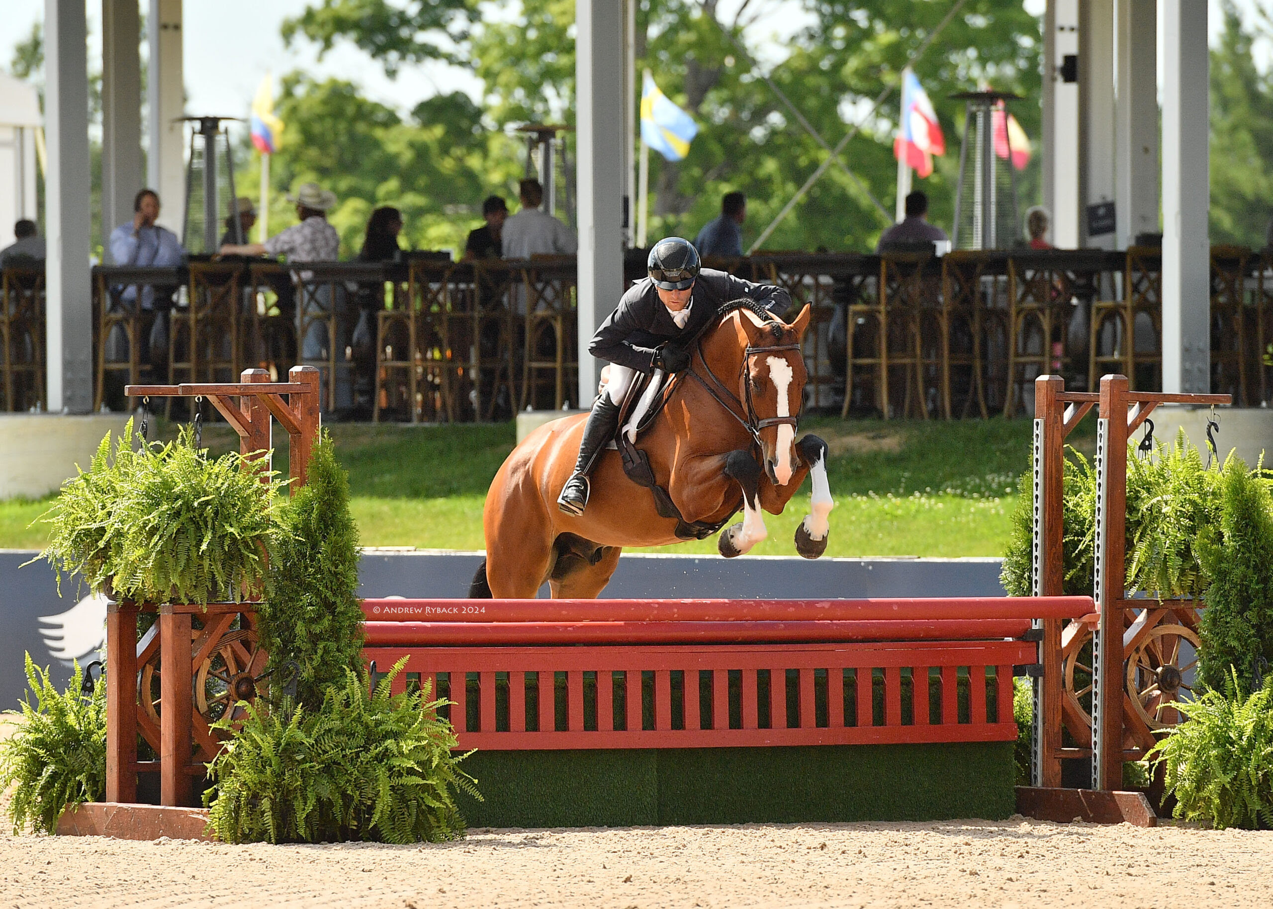 Jacob Pope and Your Welcome BC Win $25,000 USHJA National Hunter Derby ...