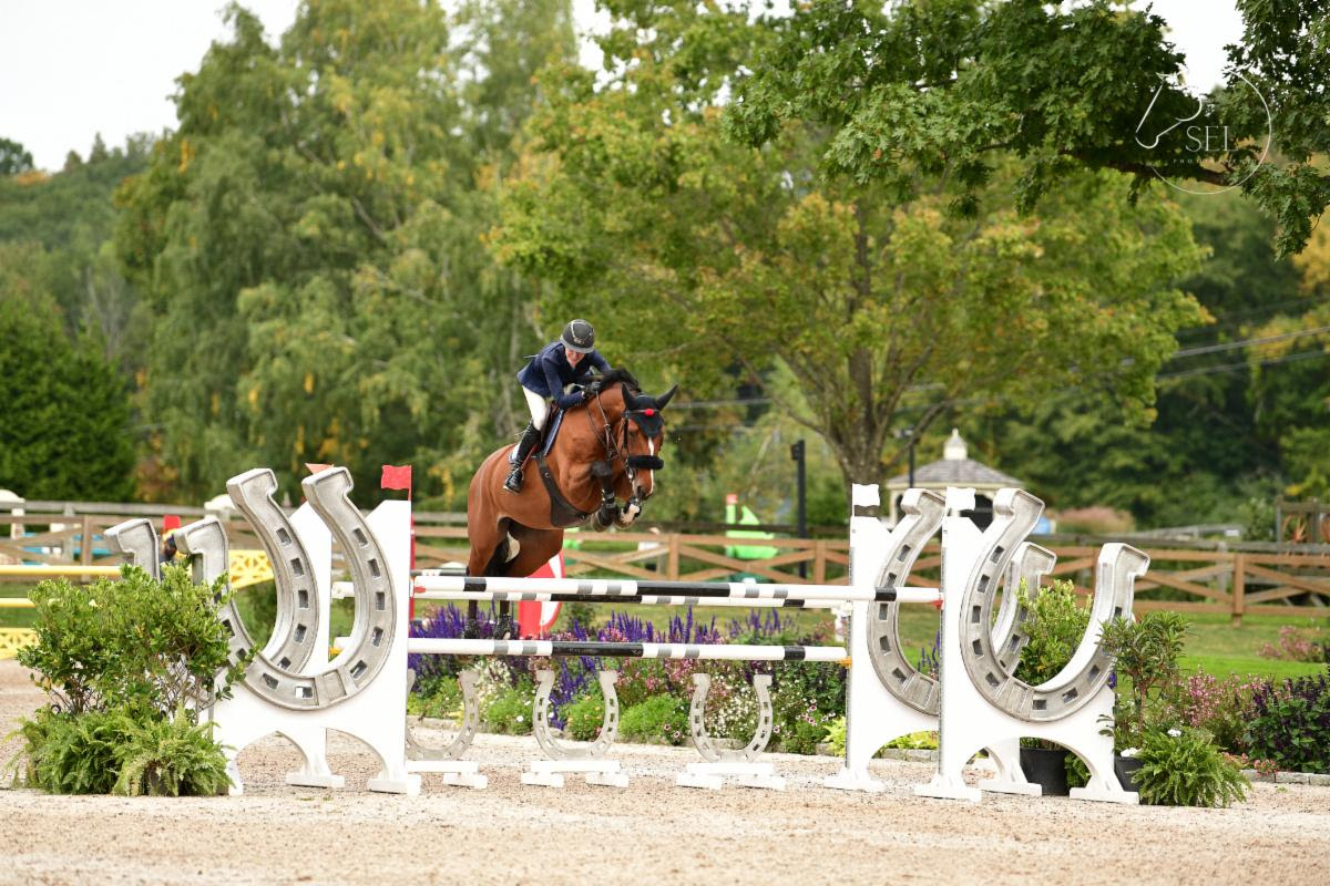 Jahzara Sinaa and Ashe Cawley Win $5,000 1.40 m Open Jumper Class to ...