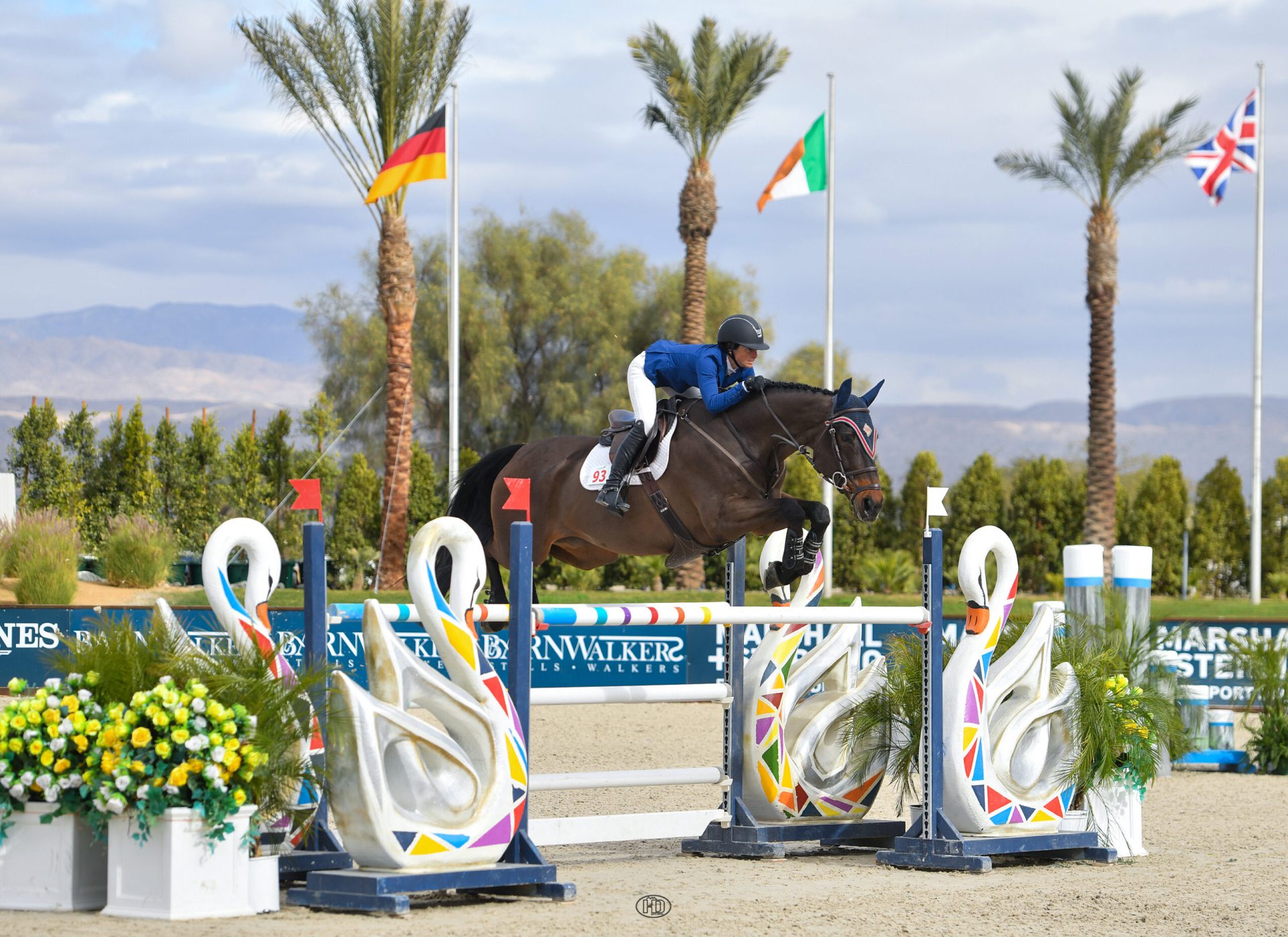 Palina de L’escaut and Kaitlin Campbell Cruise to Victory in $32,000 ...