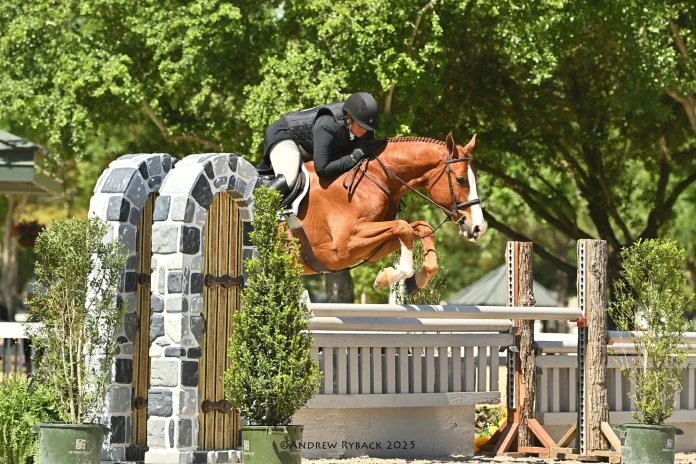 “Old Soul” Freedom Wins $15,000 USHJA National Hunter Derby – Open ...