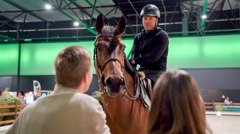 Jasper Doucé Meets Kent Farrington and Reunites with His Beloved ...