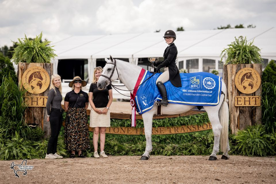 Madison Cadieux Moran Wins $10,000 Founders Capital Cup Hunter Derby at ...