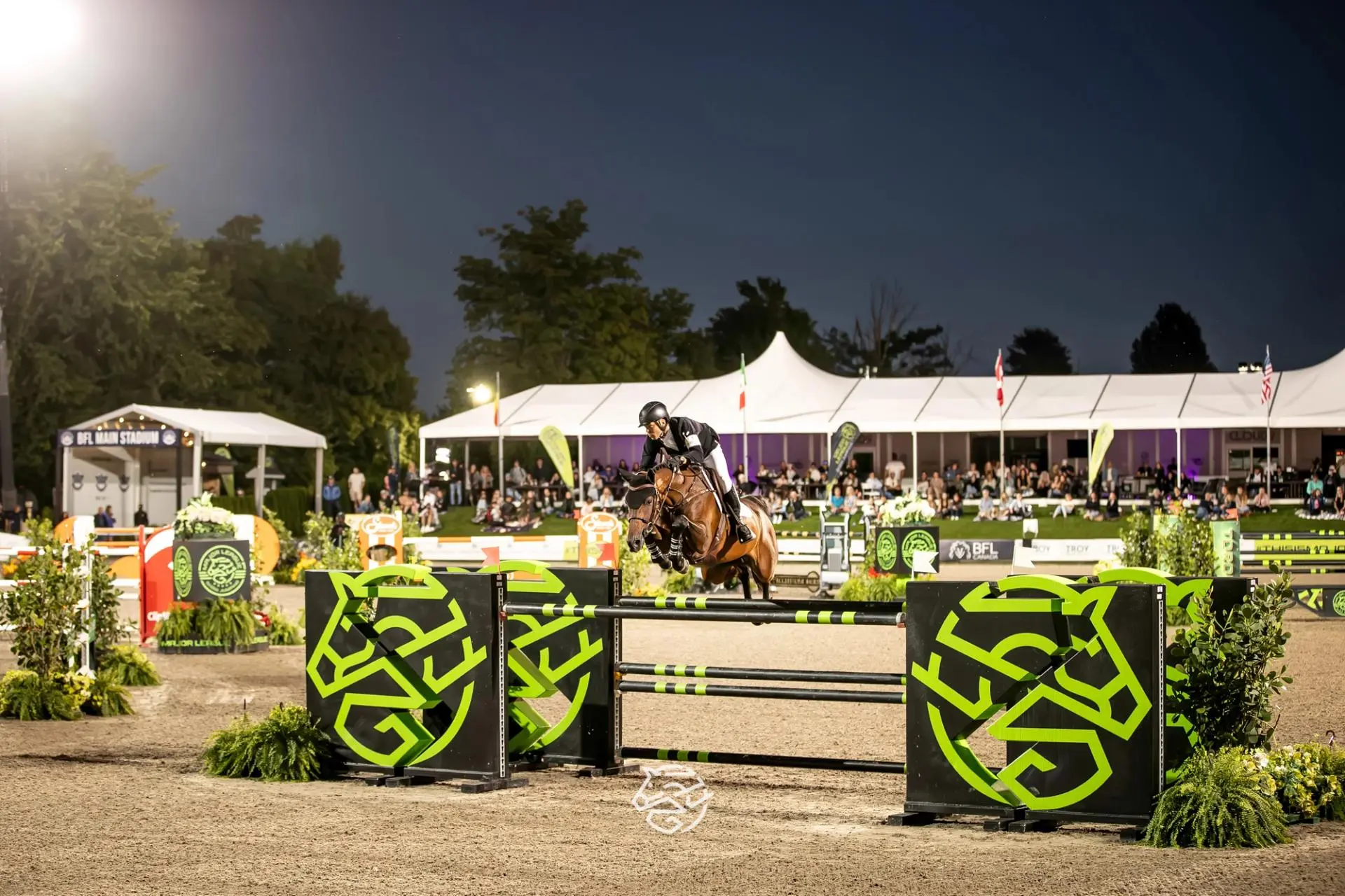 Kent Farrington Back on Top at Major League Show Jumping Toronto - The ...