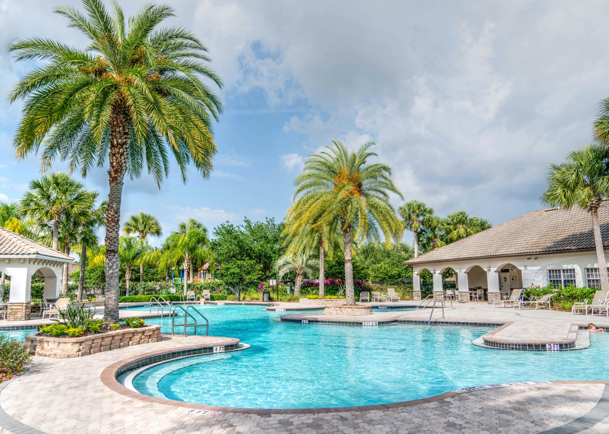 Poolside Landscaping for a Resort Feel - The Plaid Horse Magazine