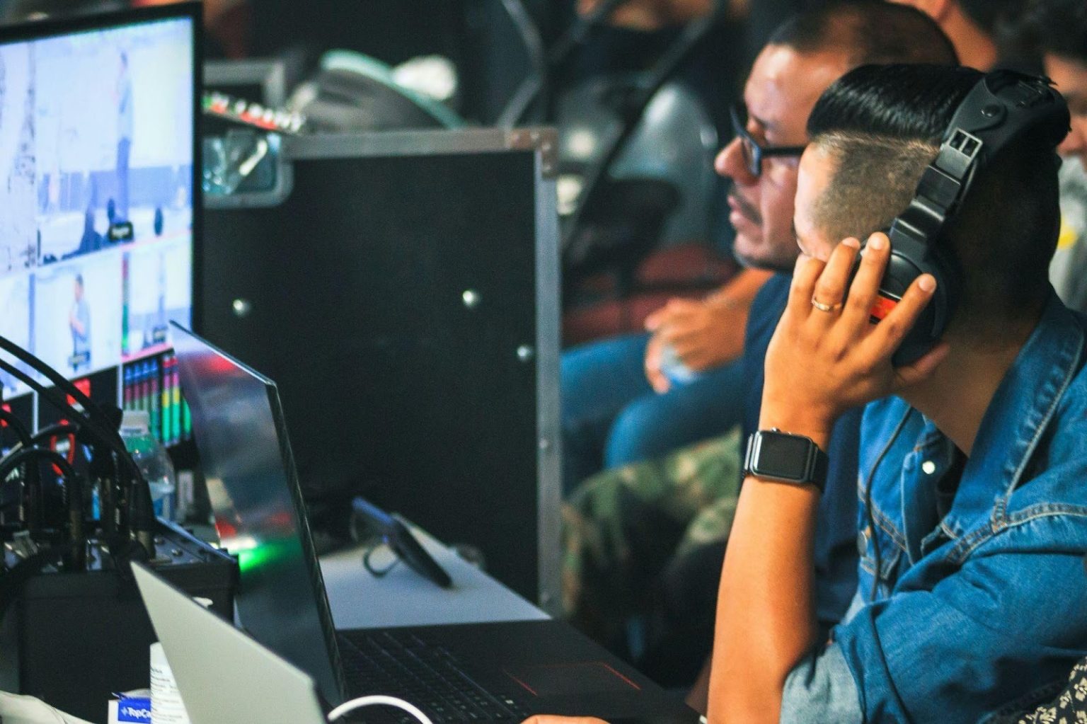 Interactive Streaming’s Future: Live Broadcasts with AI Commentators