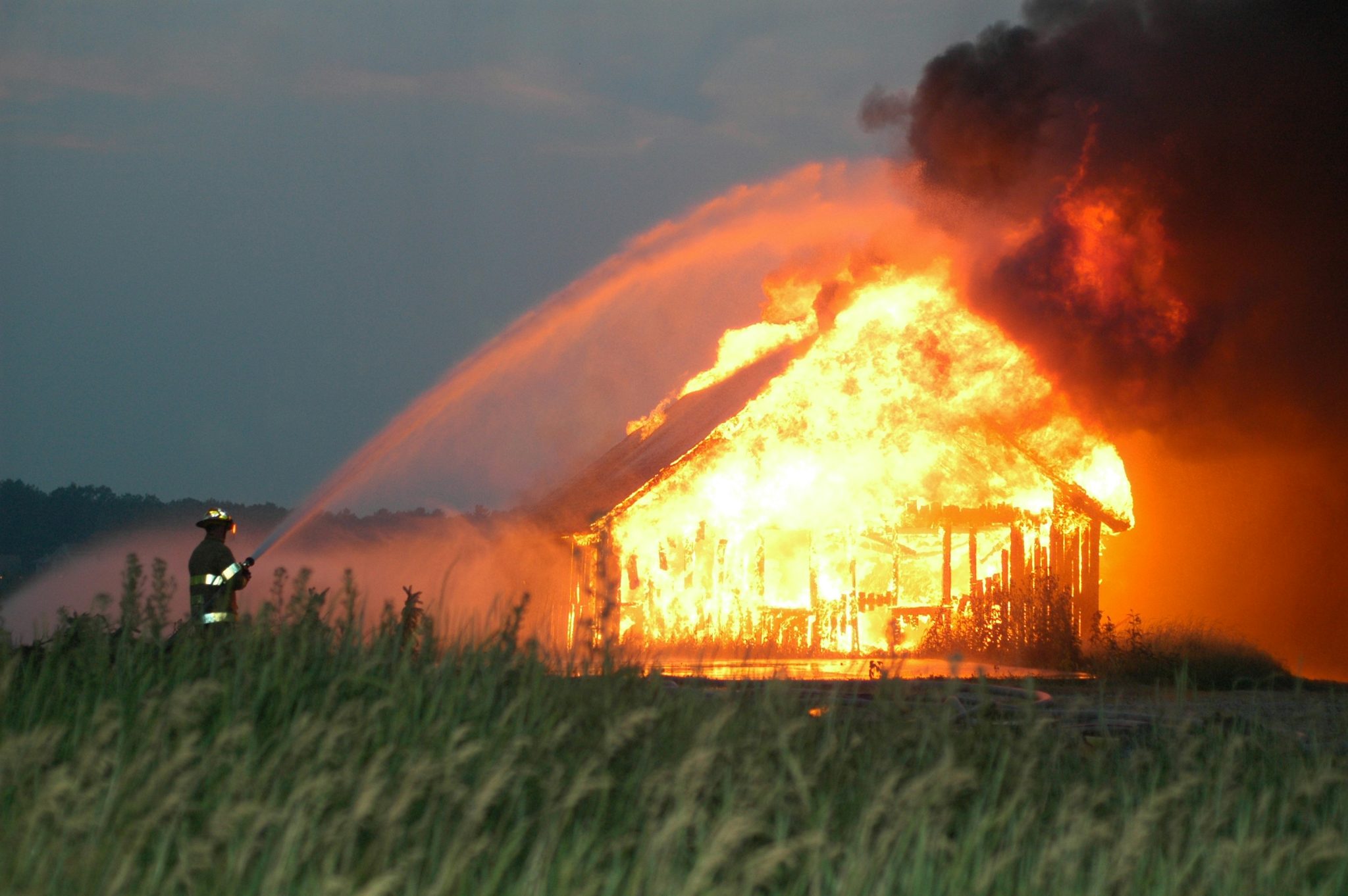 Beyond Extinguishers: Creating Fire-Resistant Zones Around Your Winter ...